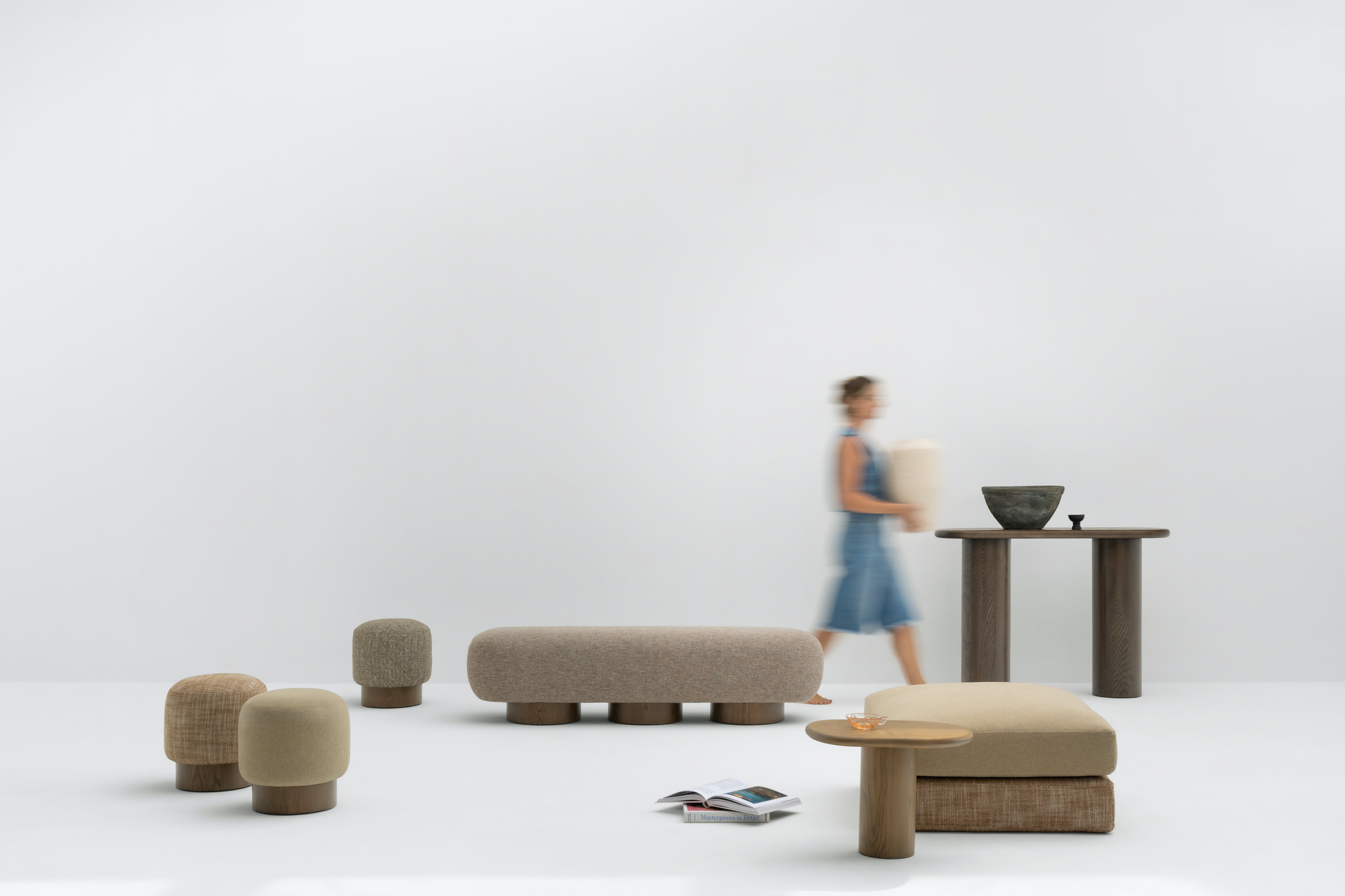 Consoles – Custom No.9